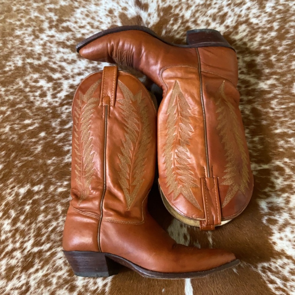 J. Chisholm Tan Cowgirl Boots - Gem